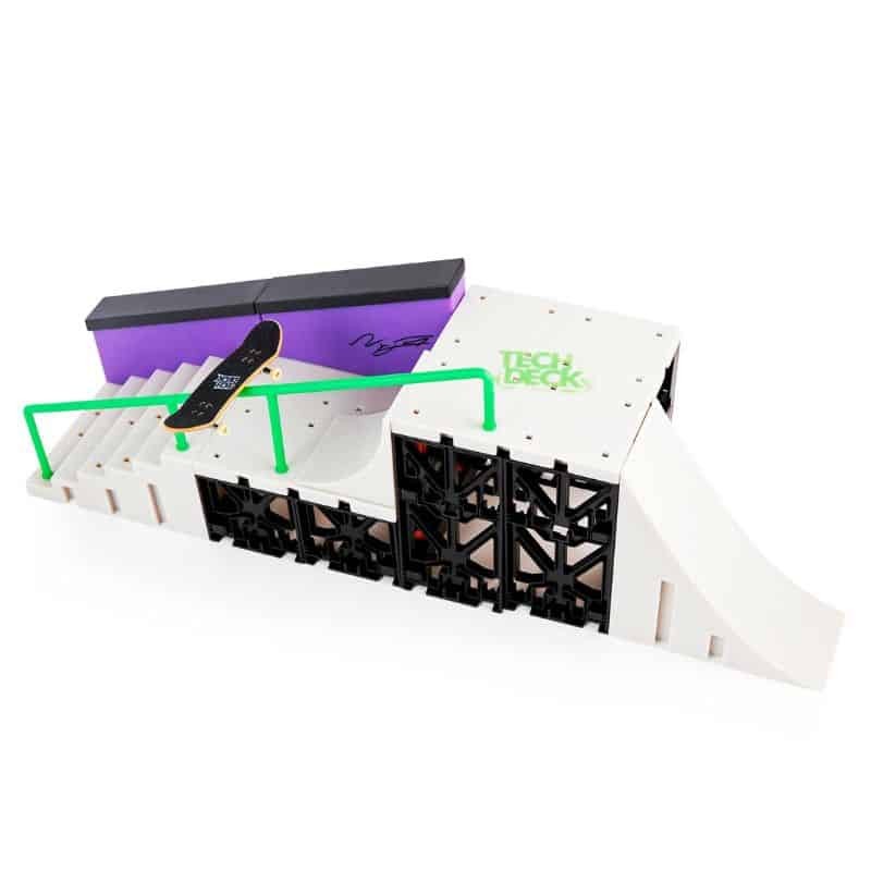 Skates Tech Deck Fingerboard - Nyjah Huston Skatepark